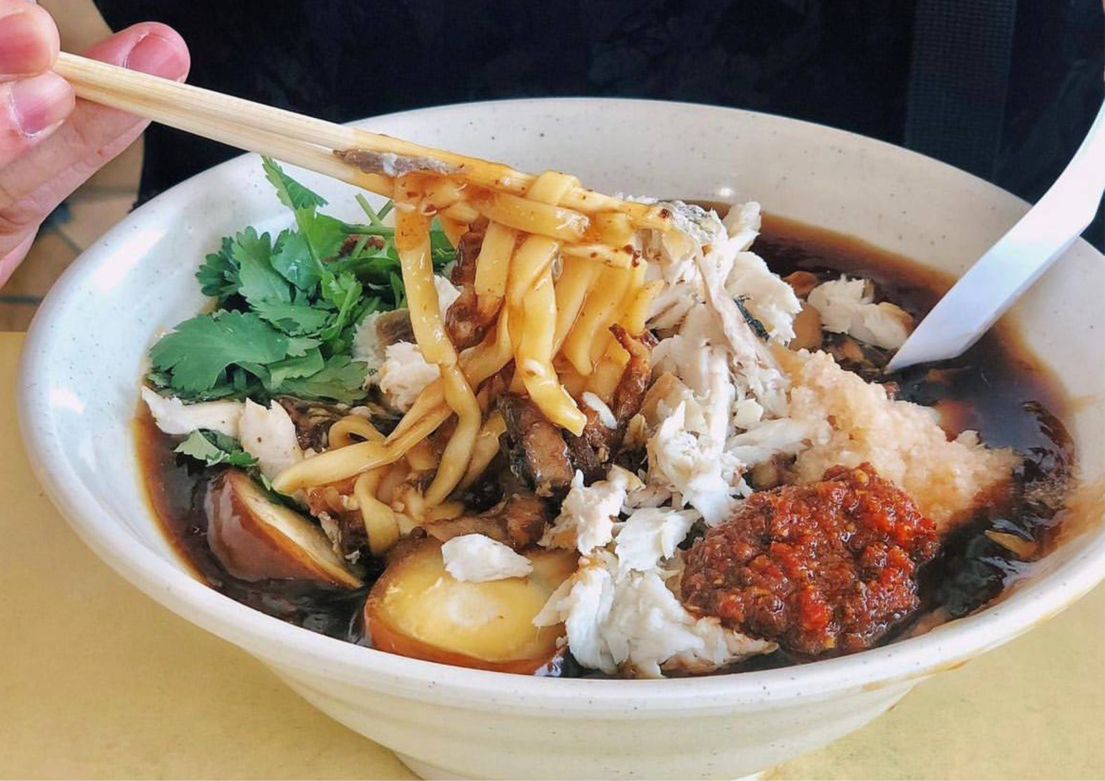 10 Must-Try Food Stalls At Old Airport Road Food Centre ...